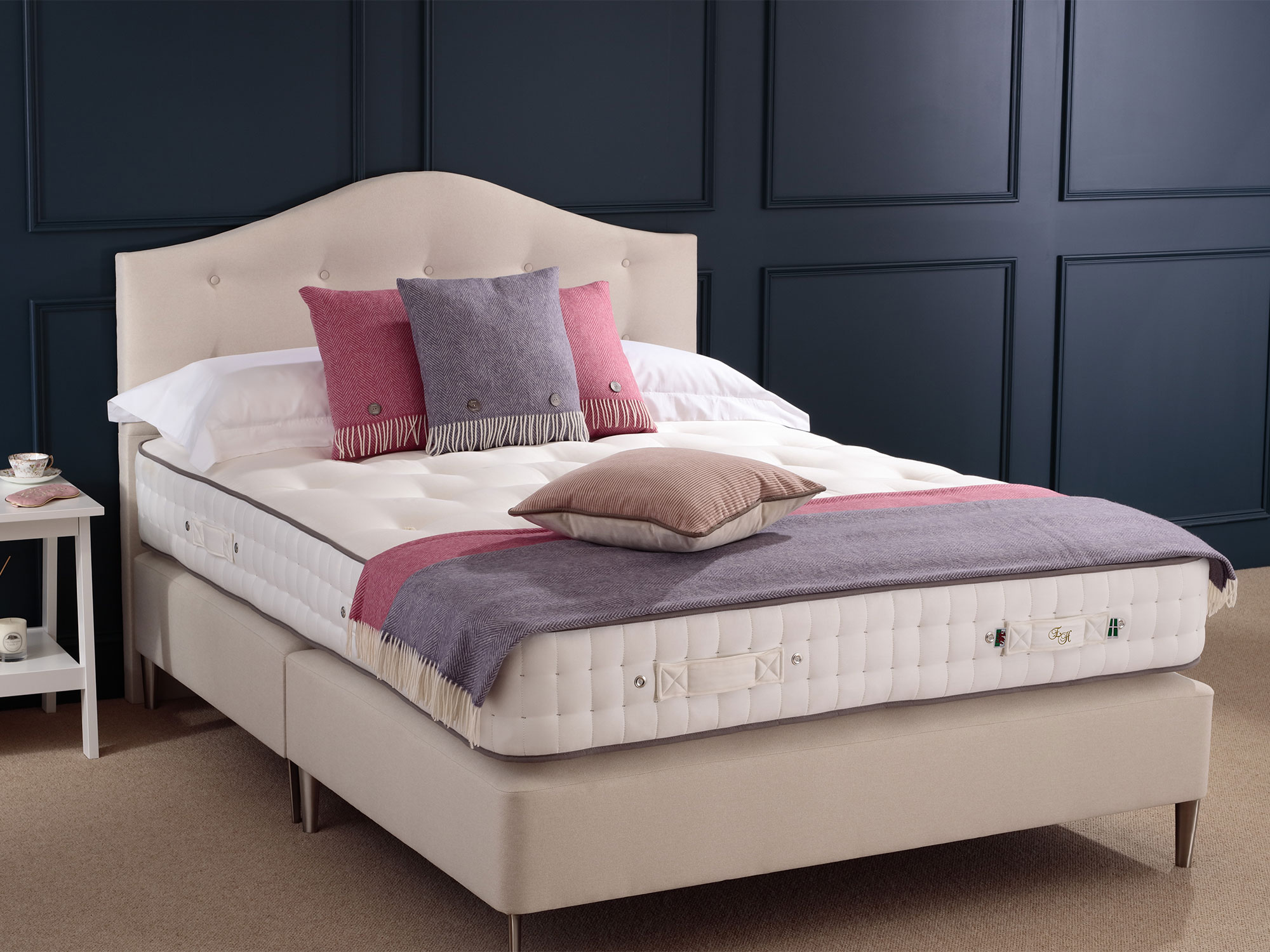 Enchanted House St. Agnes Divan Set at ...now to Bed
